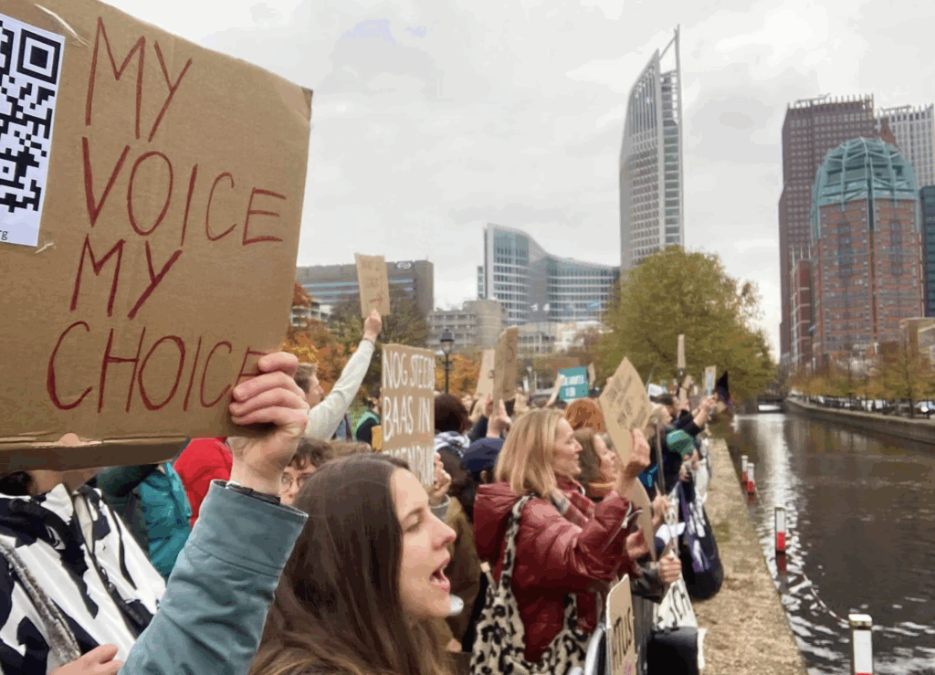 EU Parliament backs push for fund to support abortion travel across ...